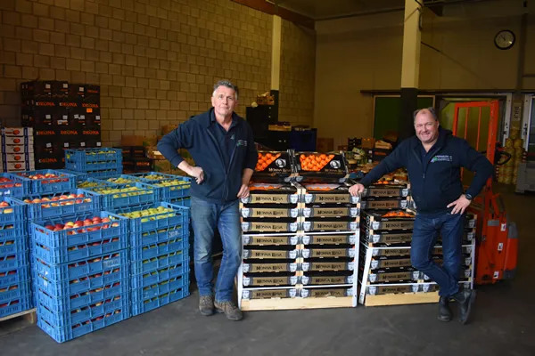 G. Schönhage sluit deuren per 31 december, K. van der Spijk neemt ...