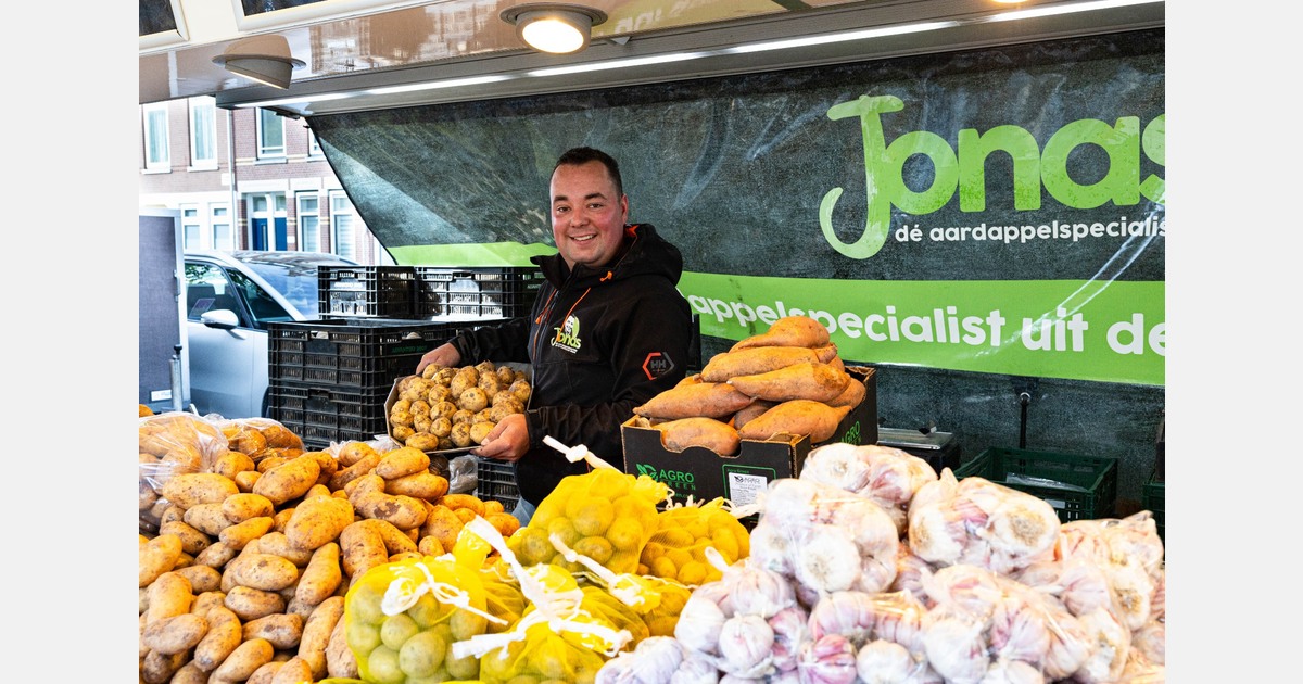 Nieuwe Haagse kraam voor Jonas Aardappelen